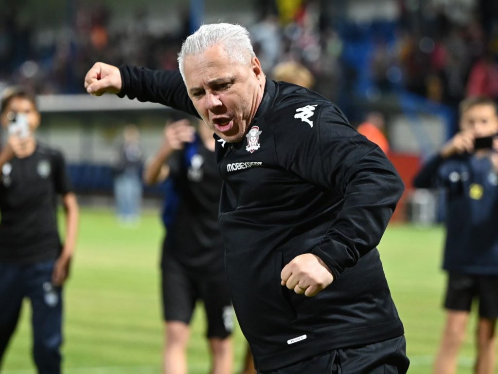 Rapid Bucuresti - stiri, transferuri, declaratii | Despre Rapid